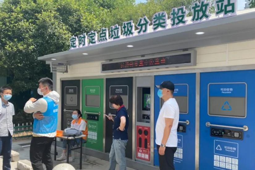 全国优秀项目展示 猫先生着力于为各城市提供适合的垃圾分类亭房 设备