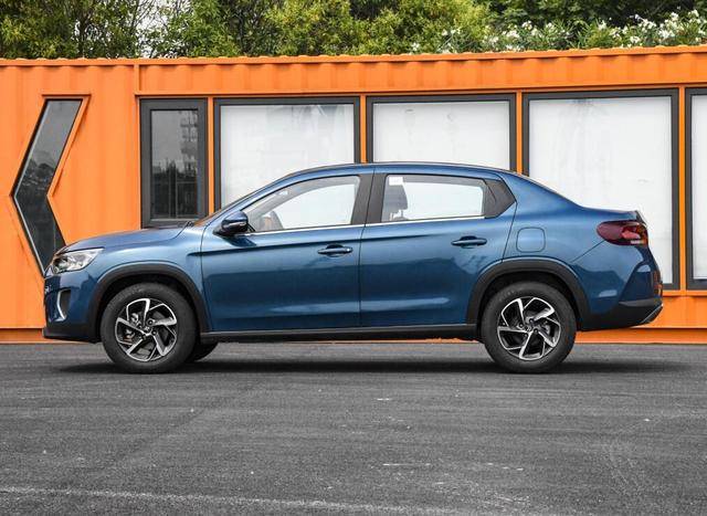 售8.49-10.59万元 东风雪铁龙C3L上市_新车