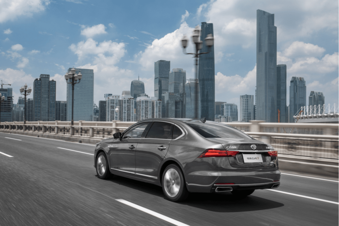 妈妈快打钱！15.68万，传祺GA8全新内外设计，网友：比A4L还好看_搜狐汽车_搜狐网