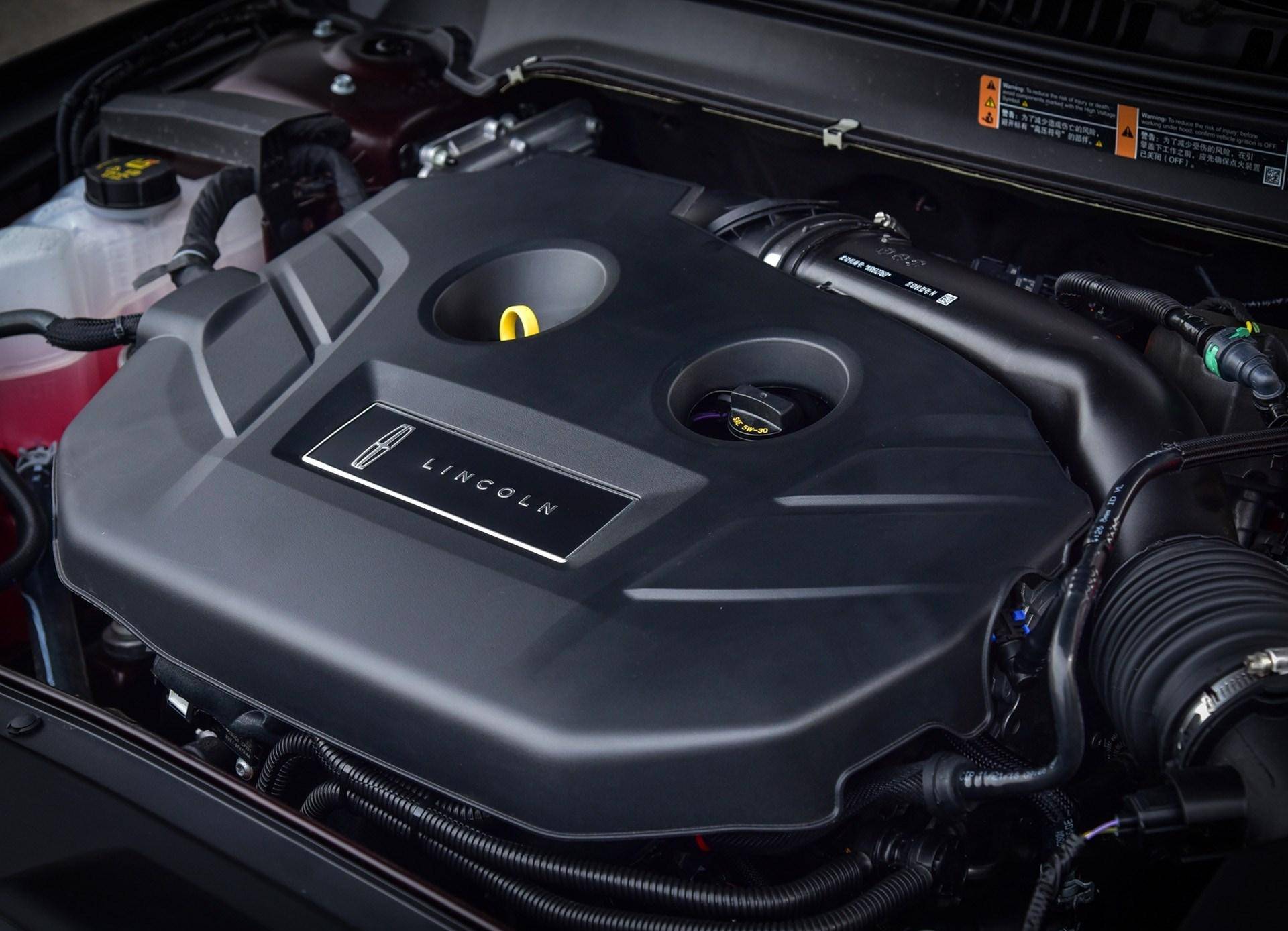 女白领更仰慕这款B级车，内饰安静又舒适，关键是2.0T+6AT_搜狐汽车_搜狐网