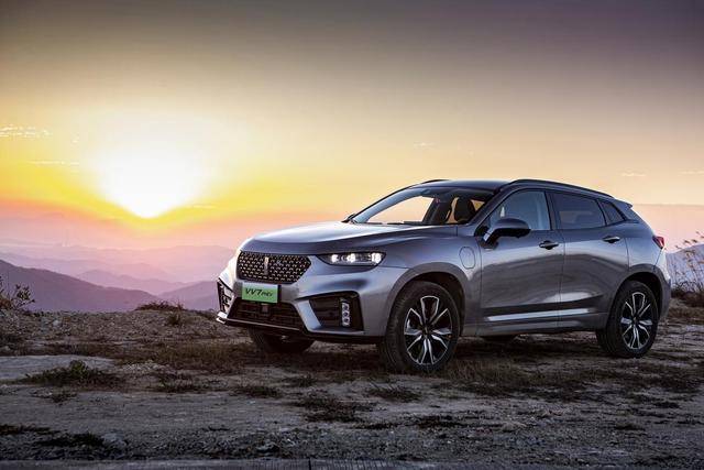 WEY VV7 PHEV化身技术流，越级配置+澎湃动力，车主：你细品_搜狐汽车_搜狐网