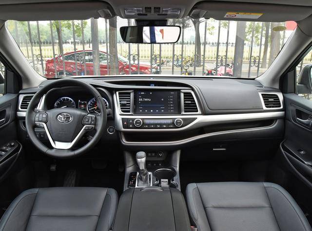 丰田真正的“实力担当”搭2.0T+6AT+四驱，比奥迪Q5L霸气配七座_搜狐汽车_搜狐网