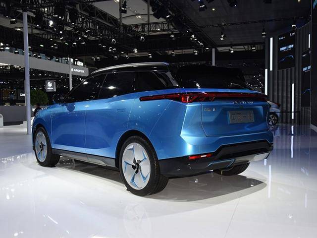 综合续航450km，奔腾纯电动中型SUV-E01北京车展上市_搜狐汽车_搜狐网