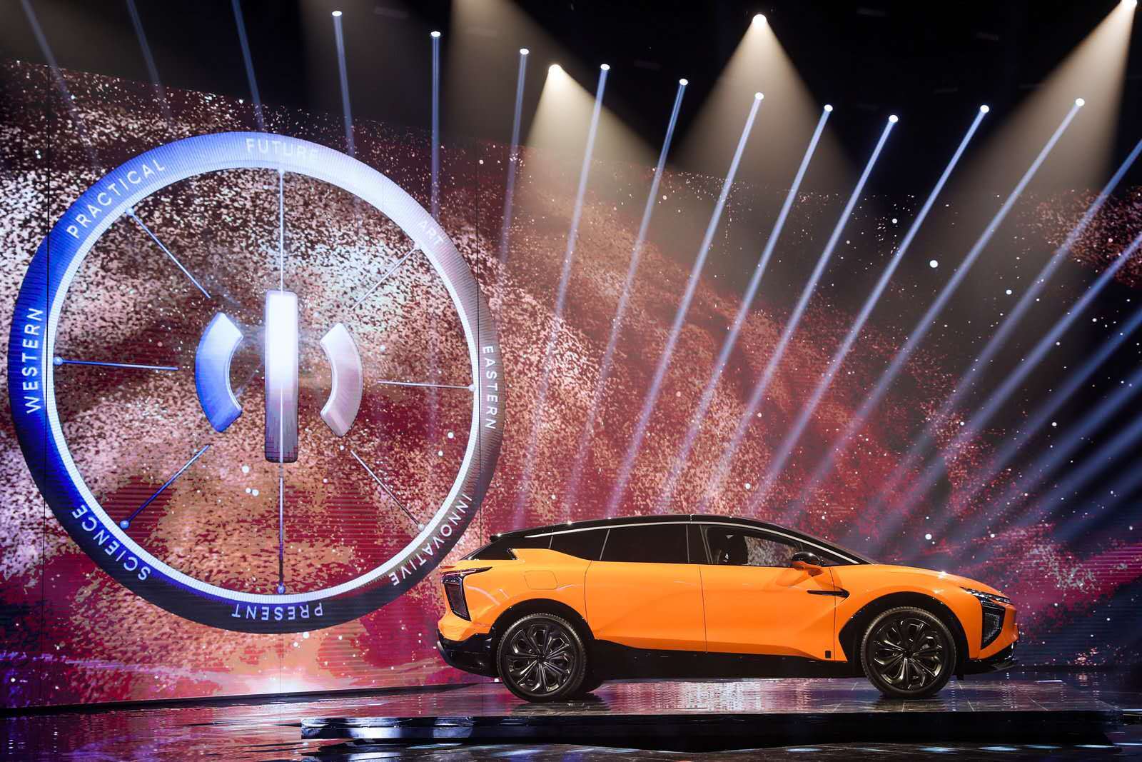 售价68万元-80万元 可进化超跑SUV高合HiPhi X全球上市_搜狐汽车_搜狐网