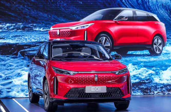 第三代奔腾B70亮相，纯电动奔腾E01补贴后售19.68万起_搜狐汽车_搜狐网