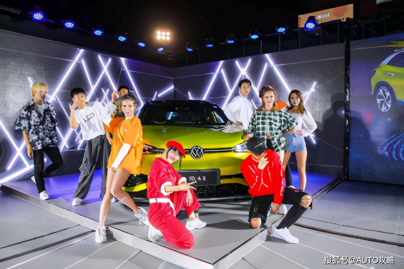 公布中文名光荷4 X 上汽大众首款MEB中型纯电SUV ID.4 X首次在上海与公众见面_搜狐汽车_搜狐网