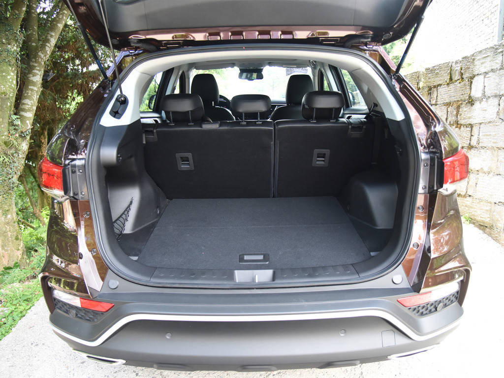 国产再添精品SUV，全系197马力+换挡拨片，顶配才13万多-搜狐大视野-搜狐新闻