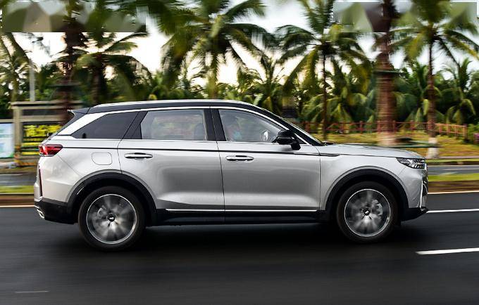 动力强劲/变速箱表现有惊喜！奔腾T99S抢先试驾_搜狐汽车_搜狐网