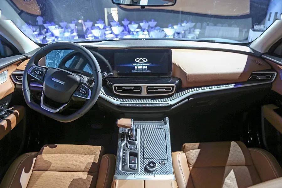 轴距2830mm，动力再提升，国产全新SUV新版本曝光_搜狐汽车_搜狐网