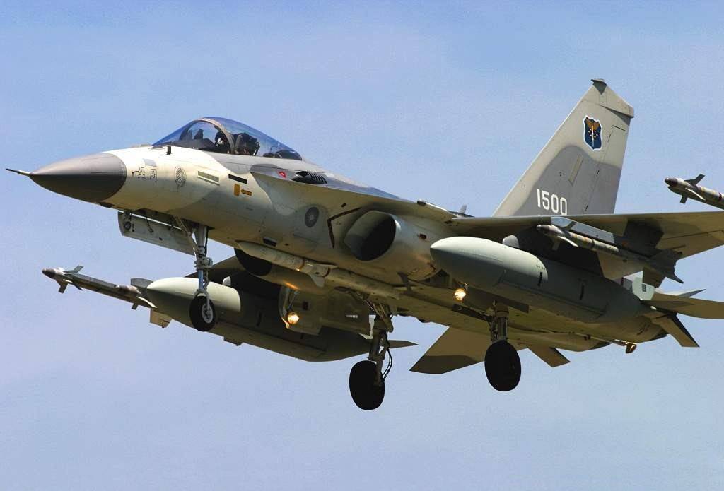 观察｜台“空军”F-5E战机坠海背后_联队
