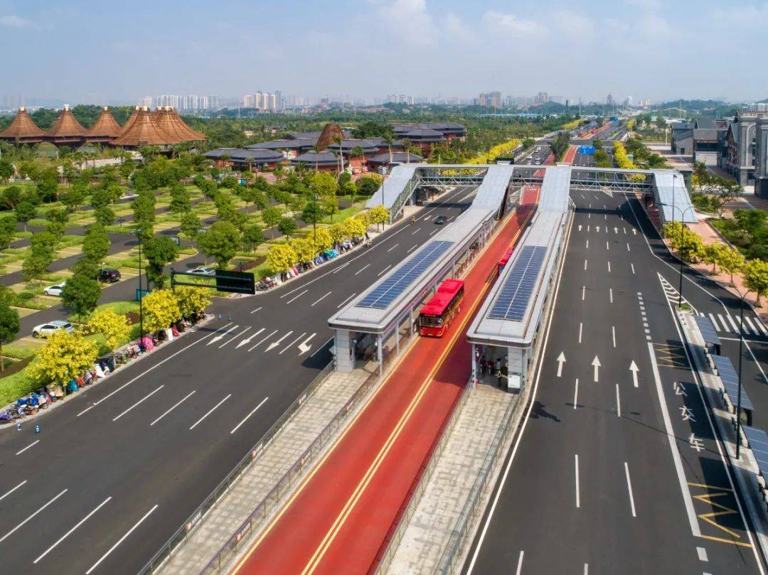 南宁快速公交（BRT）荣获“2020年推动中国快速公交发展先进集体”称号-搜狐大视野-搜狐新闻