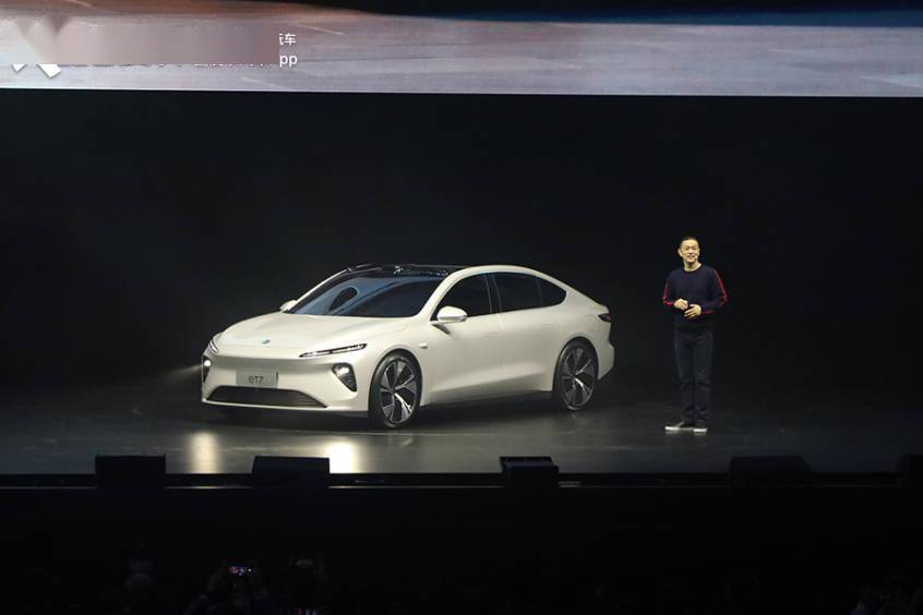 蔚来首款纯电轿车ET7发布 新电池/新换电站/新平台亮相_搜狐汽车_搜狐网