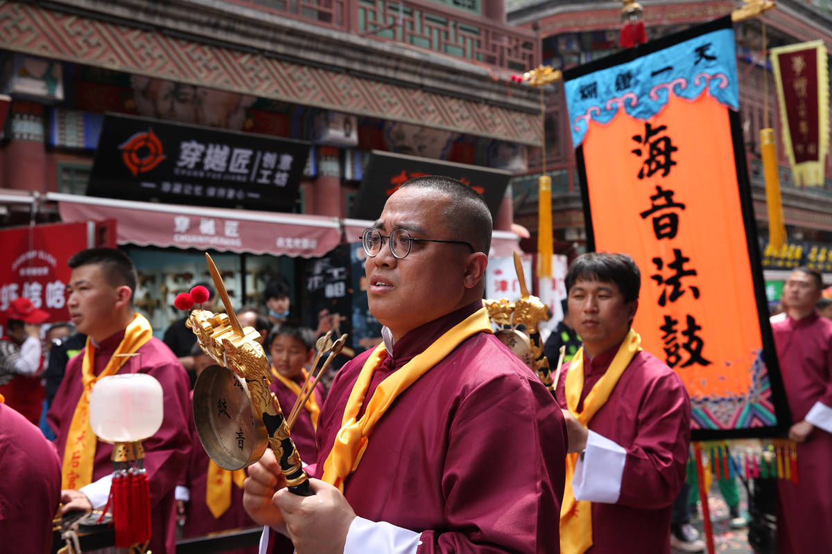 摄影师张继明：天后诞-皇会，18道民间花会绝技-搜狐大视野-搜狐新闻