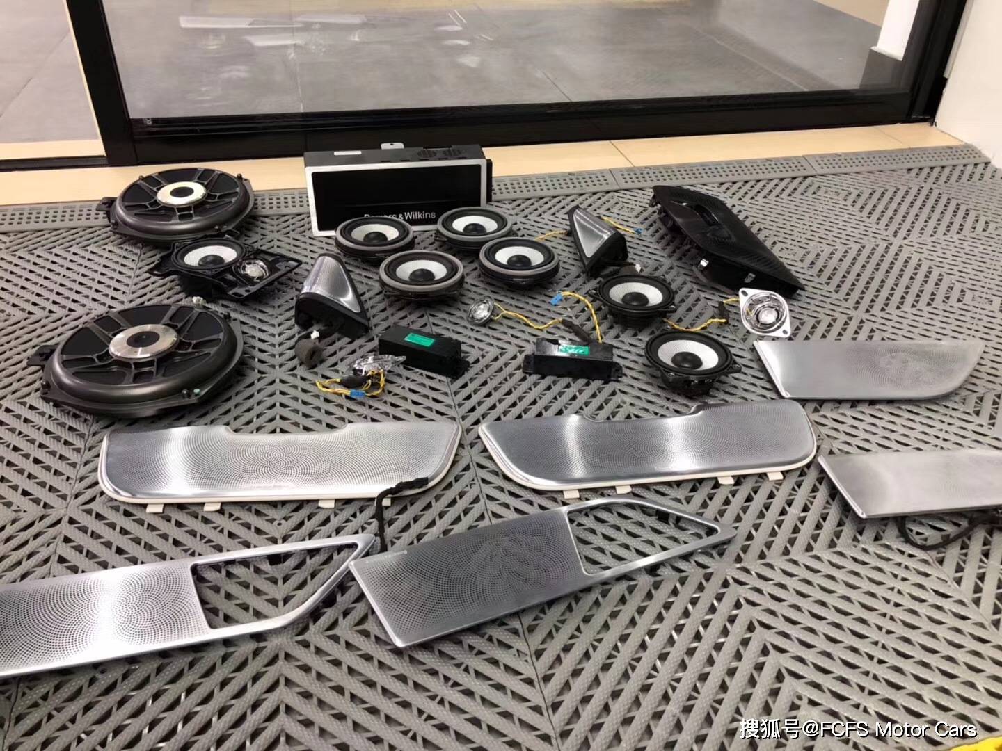 广州、深圳、东莞新款宝马7系G12加装B&W宝华韦健音响系统案例，宝马顶级音响_搜狐汽车_搜狐网