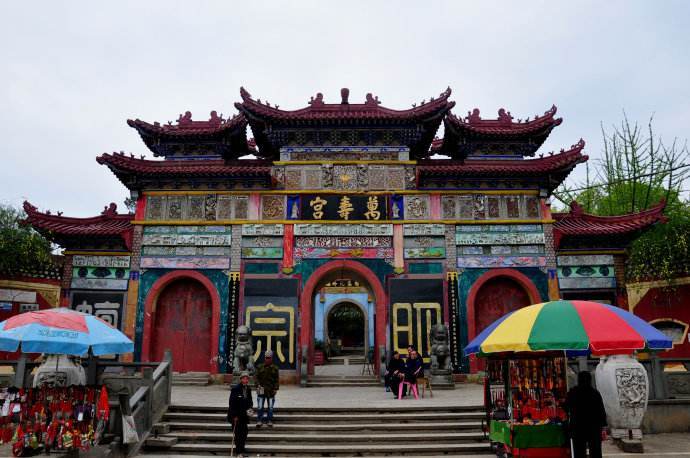 万寿宫商城批发市场消防改造工程一期顺利完工_加固