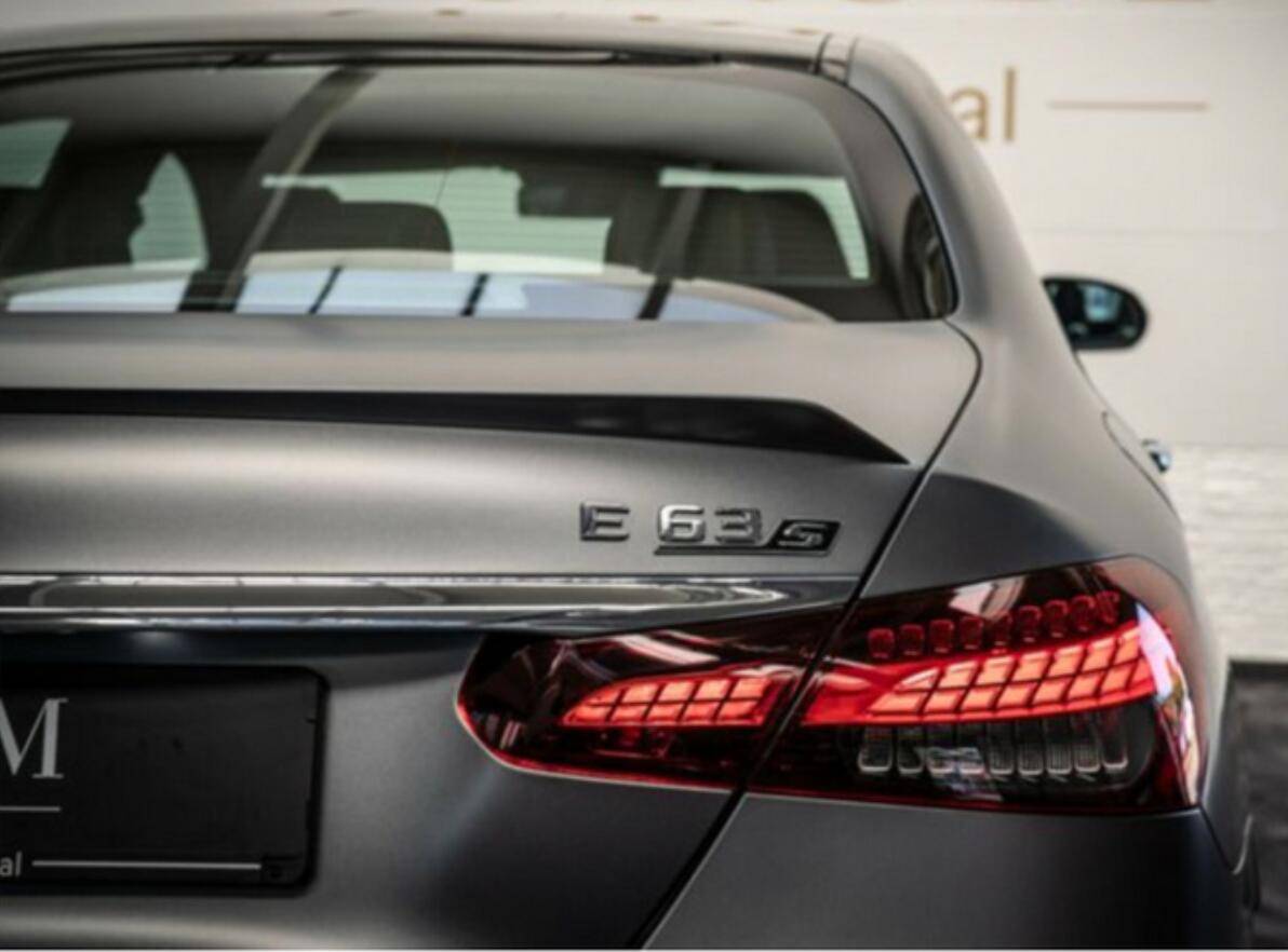 梅赛德斯-AMG新E63S海外实拍，年内进口引入-搜狐大视野-搜狐新闻