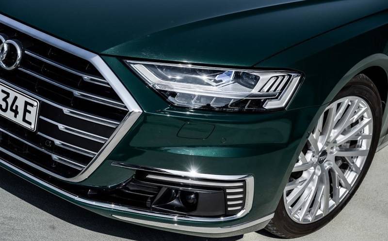 奥迪A8L也出混动版了，纯电续航40km，或108.9万起-搜狐大视野-搜狐新闻