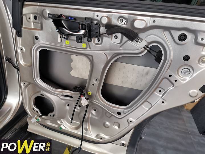 合肥音社本田URV音响改装隔音方案 升级后门特雷仕S62C_搜狐汽车_搜狐网