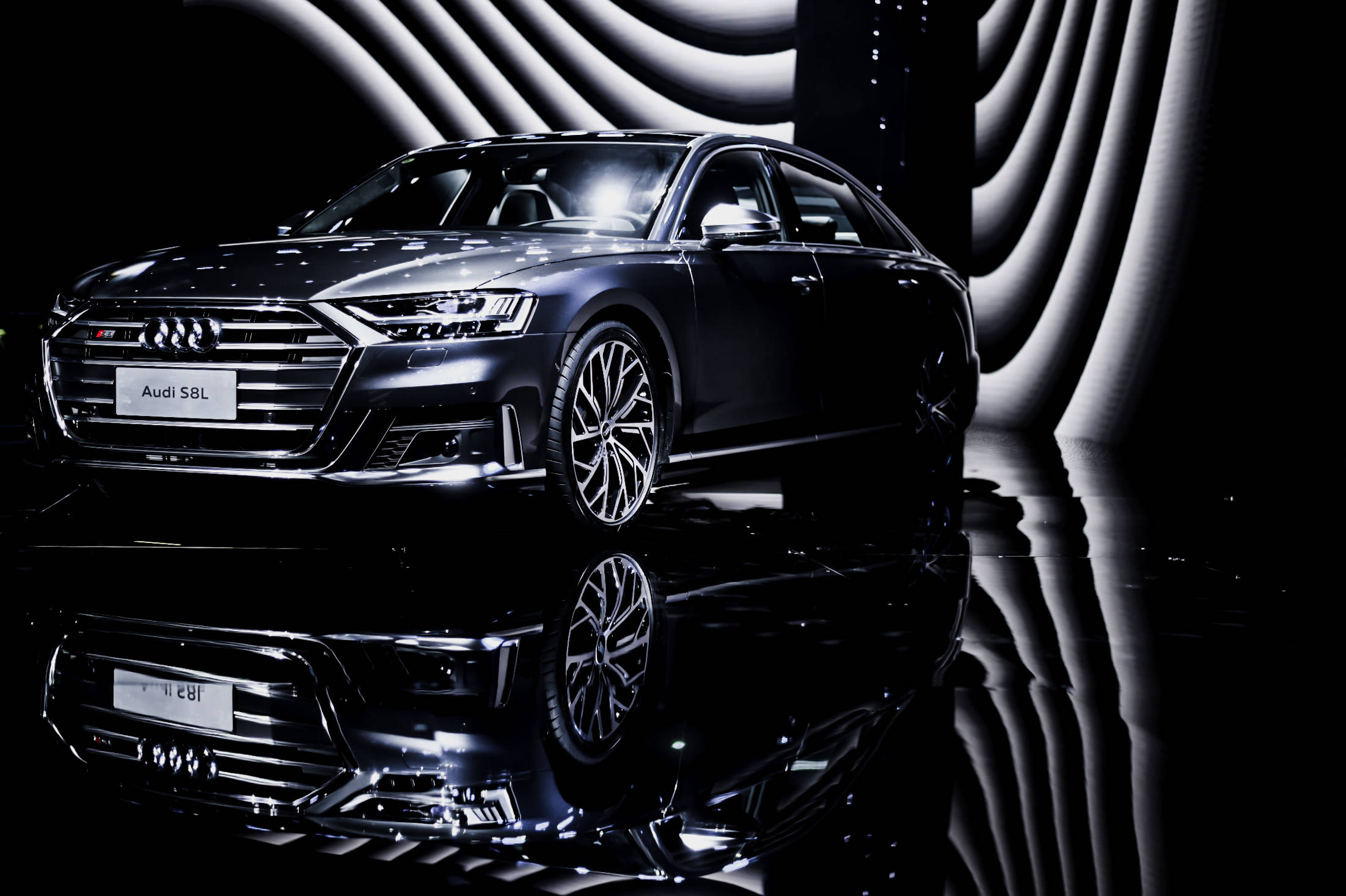 快讯｜全新奥迪S8L正式上市 售价为207.68万元_搜狐汽车_搜狐网
