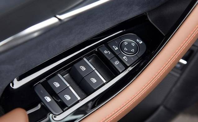 又一款良心SUV，比H6耐看，1.5T爆185马力，11.58w起_搜狐汽车_搜狐网