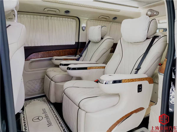 21款九速奔驰V260L改装升级VS680高顶商务车，设计更加科技感_搜狐汽车_搜狐网