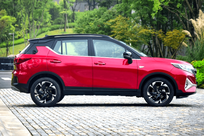 8.48万起！上劲青年专属“光影SUV”，1.5T+6AT破百仅8.7秒_搜狐汽车_搜狐网