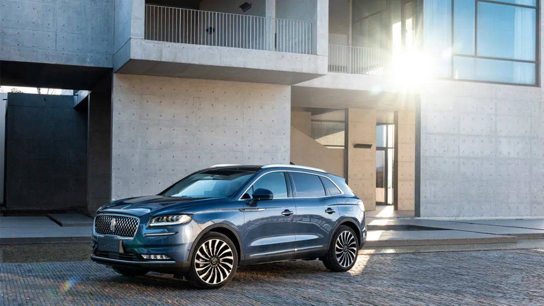 32.88万起 2.7T+V6！入门即高端 林肯全新SUV要火！_搜狐汽车_搜狐网