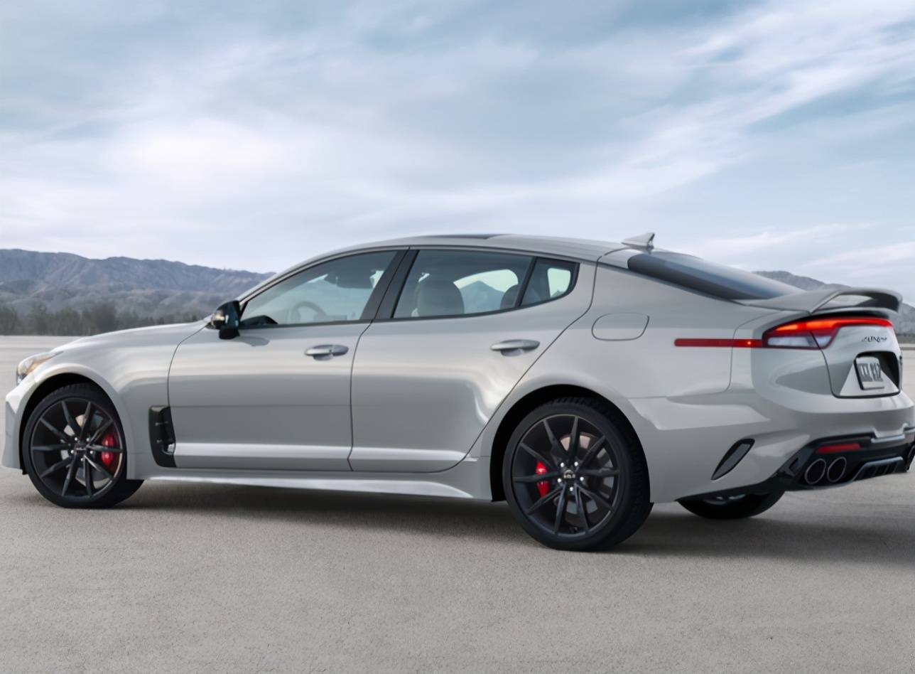 3.3T引擎+8AT，最强起亚斯汀格曝光，预售24万，比大众CC还给力！_搜狐汽车_搜狐网