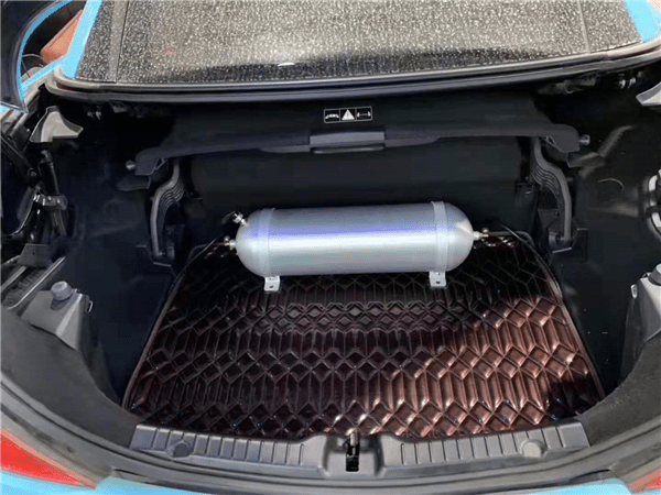 皮囊减震李洋与您共享奔驰SLK AIRBFT避震低趴魅力姿态_搜狐汽车_搜狐网