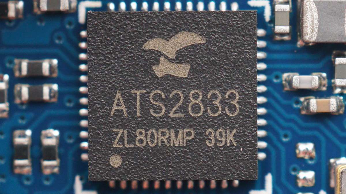 拆解报告：RODE罗德Wireless GO II 双通道无线麦克风_发射器