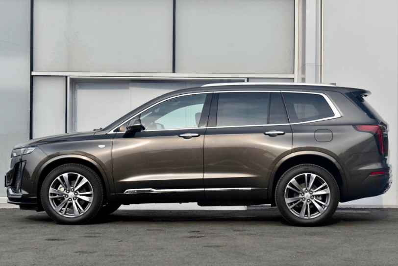 红旗HS7和凯迪拉克XT6的对比, 中大型豪华SUV该如何选择呢?_搜狐汽车_搜狐网