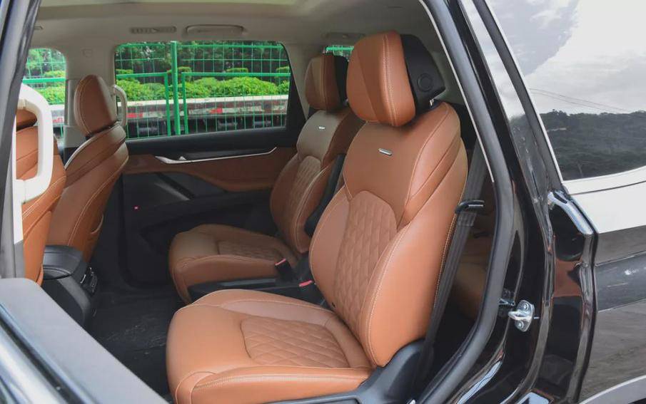 长安CS95对比大通D90 Pro，哪款更值得买？_搜狐汽车_搜狐网