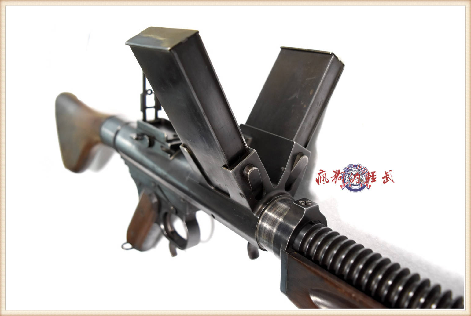 一战时的俏皮“双马尾”，美国伯顿M1917机枪_步枪