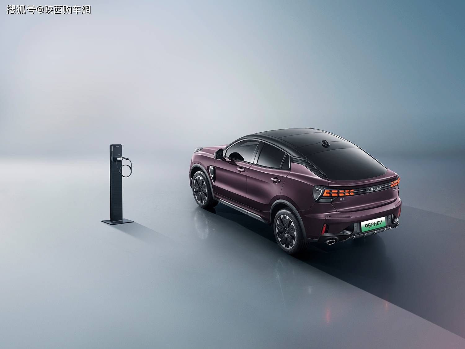 领克05 PHEV上市 售22.77万元起_搜狐汽车_搜狐网
