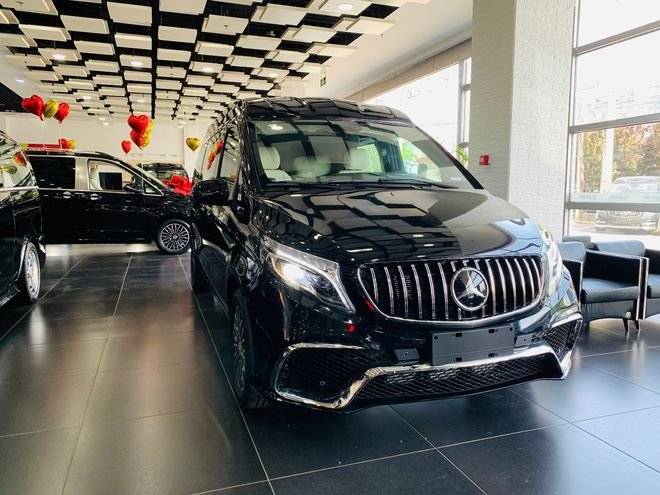 新款奔驰威霆改装高顶极具视觉冲击力_搜狐汽车_搜狐网