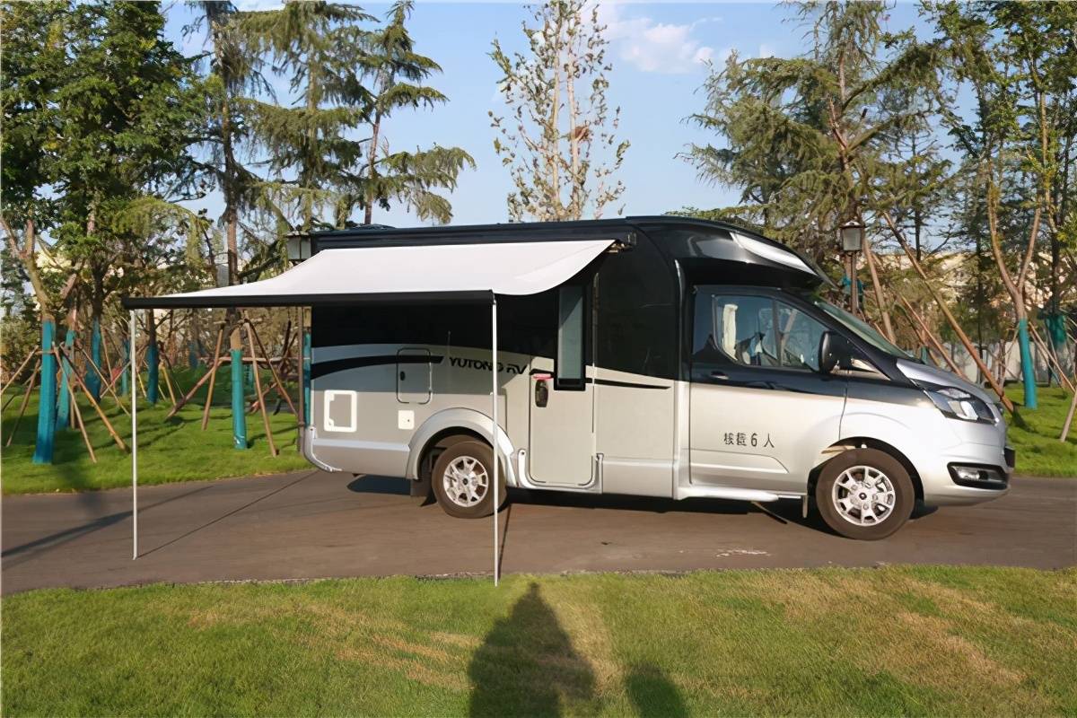 宇通C520福特T型房车，国六汽油排放2.67米无惧限高_搜狐汽车_搜狐网