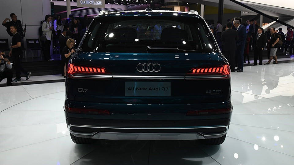 奥迪Q7新款预售，啥也没改？那是你没选装_搜狐汽车_搜狐网