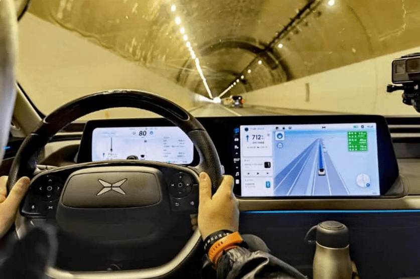 搭载XmartOS3.0系统，小鹏P5的智能之路！_搜狐汽车_搜狐网