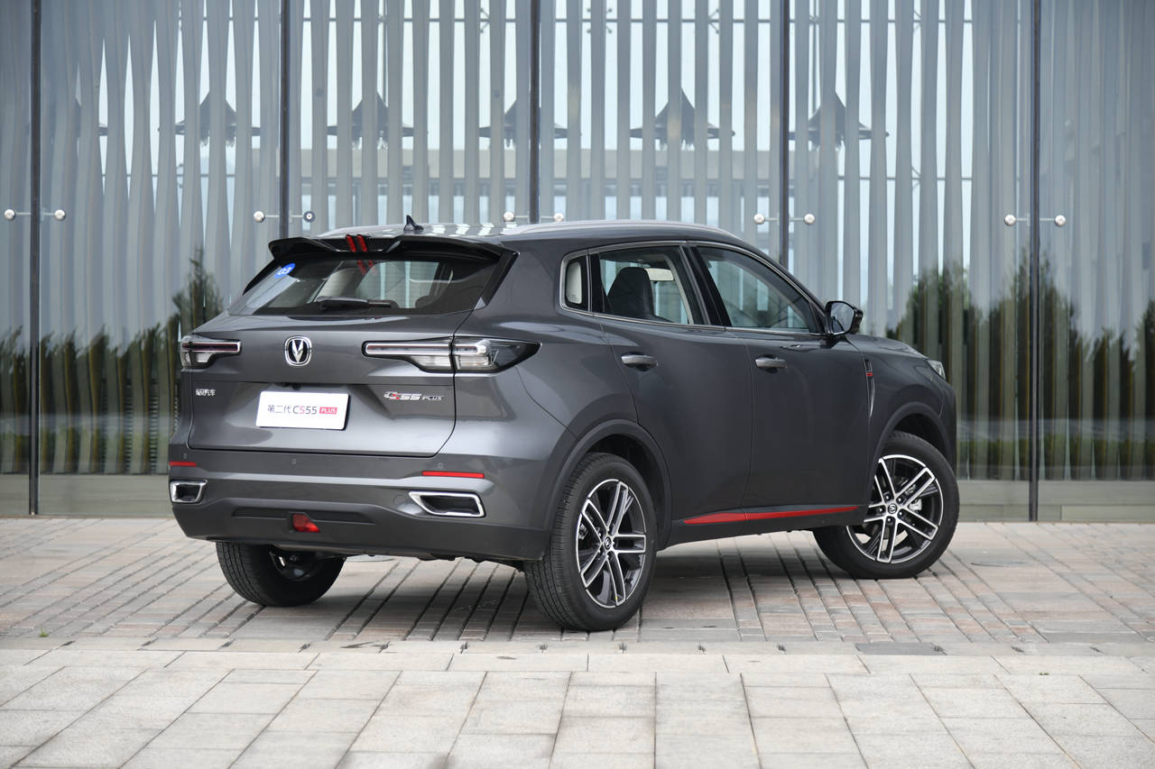 售10.69-12.19万元 长安汽车第二代CS55PLUS正式上市_搜狐汽车_搜狐网