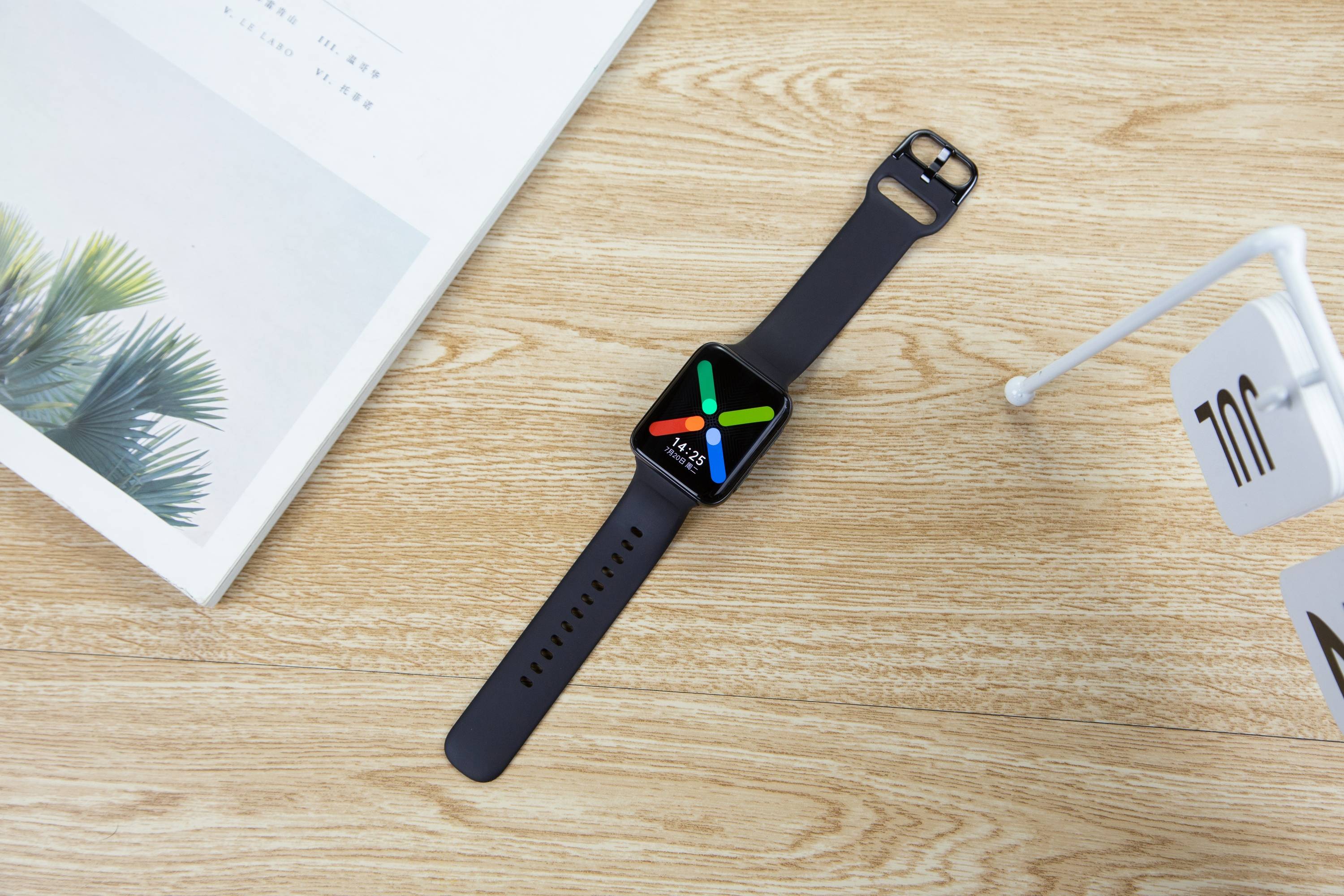 实用性拉满！OPPO Watch 2实时跨屏体验：这些手机还真做不到-搜狐大视野-搜狐新闻