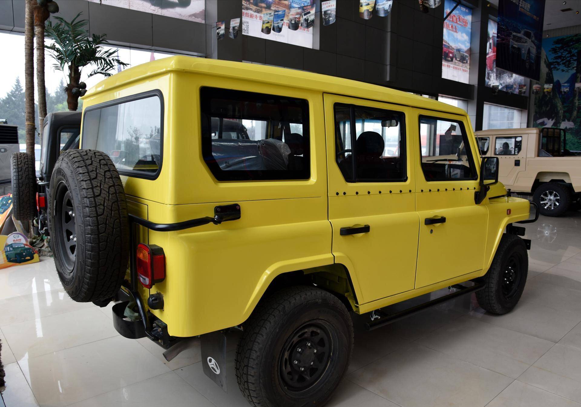 怀旧风还是破旧风？BJ212致敬版带你回顾"原味"越野_搜狐汽车_搜狐网