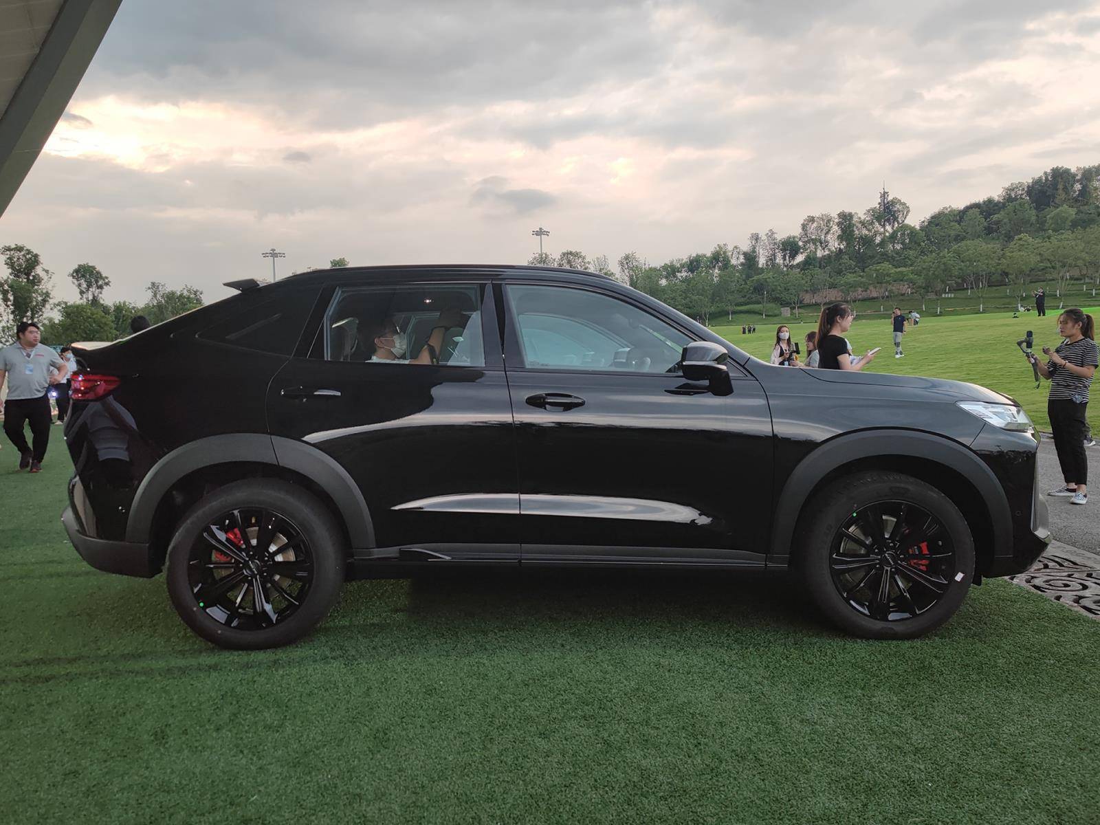 哈弗H6S开启预售 造型动感 双动力可选 预售13.89万起_搜狐汽车_搜狐网