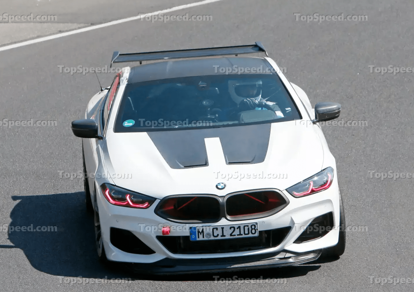 宝马M8 CLS谍照曝光，一双红眼超帅，700匹马力大V8了解下_搜狐汽车_搜狐网