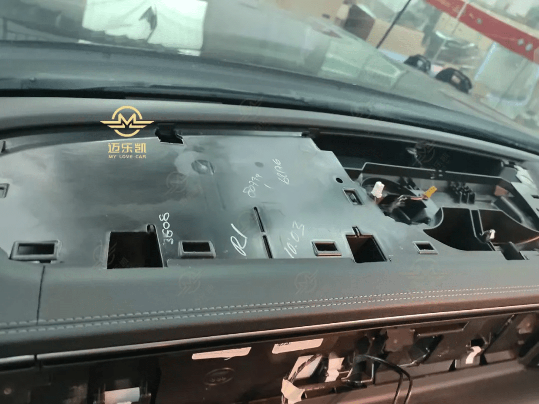 21款奔驰GLS450改装HUD抬头显示+前排通风座椅效果_搜狐汽车_搜狐网