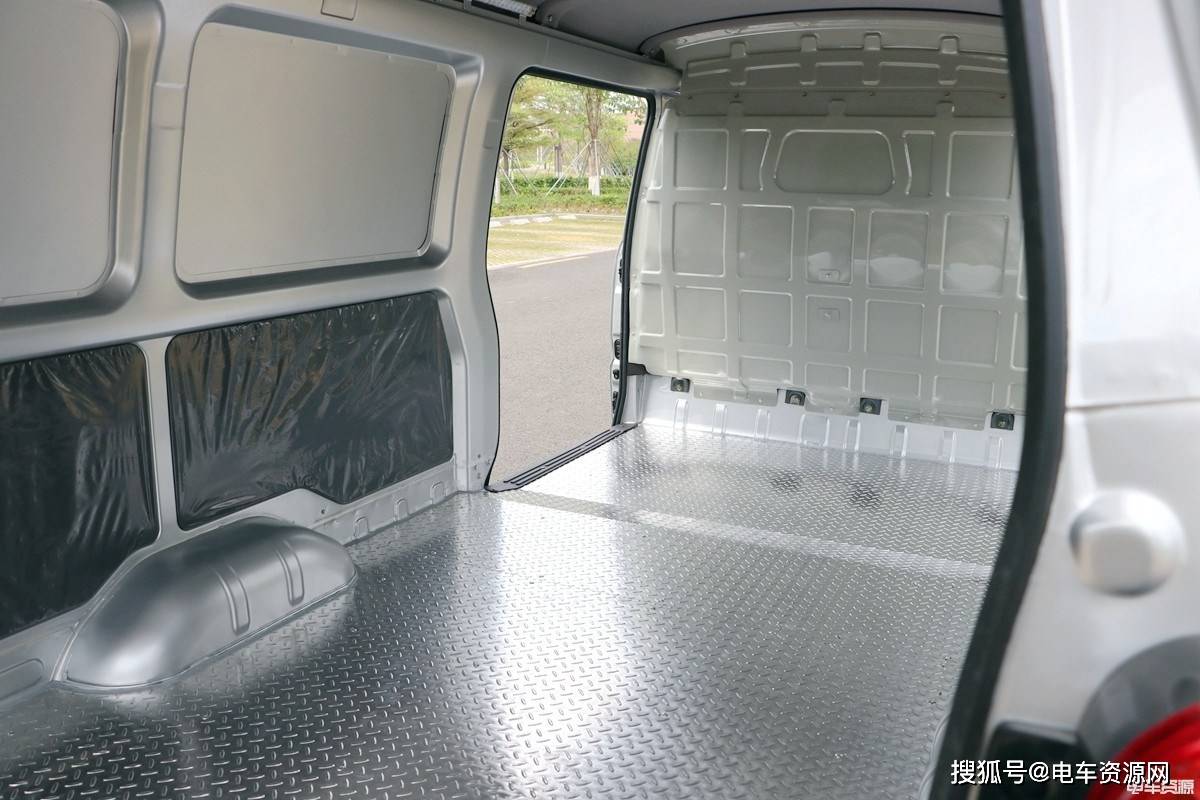 定了！第六届挑战赛比亚迪V3将亮相赛场_搜狐汽车_搜狐网