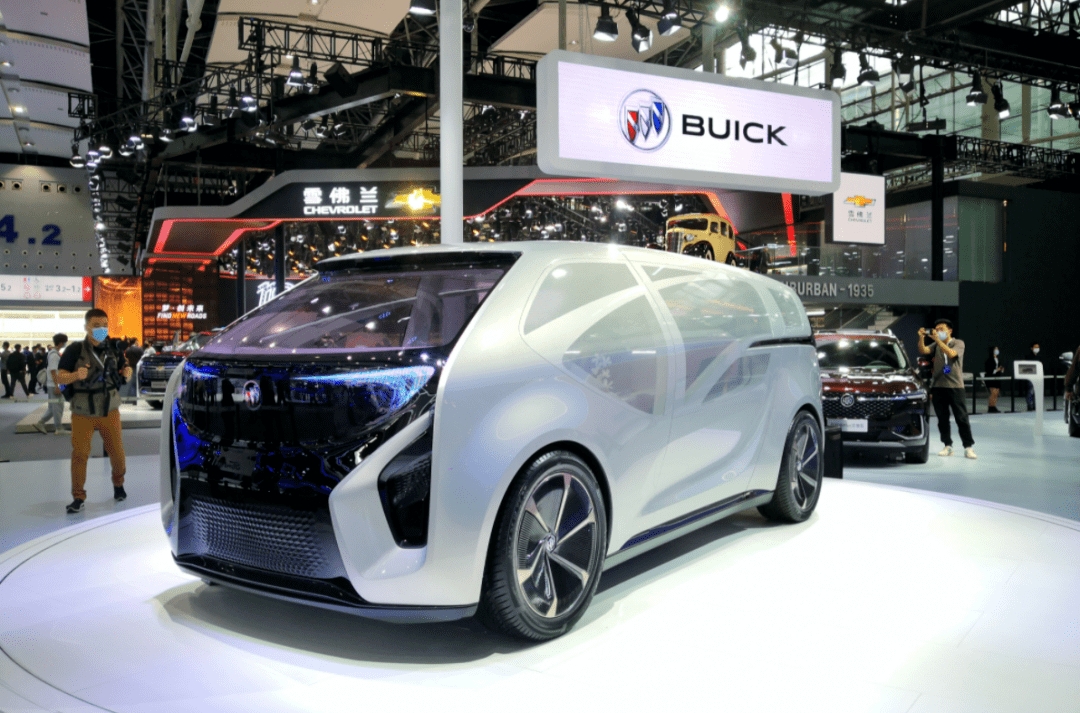 别克GL8旗舰概念车携手别克Smart Pod智慧驾舱全球首发_搜狐汽车_搜狐网