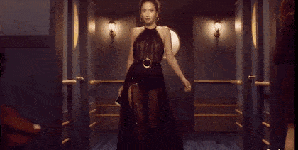 抗衰真相！为啥这些顶级女神的27岁到45岁全都凭空消失？_aump_面部_May