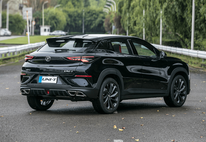 国产新车：走向高端的长安UNI-T，搭载蓝鲸NE1.5T发动机_搜狐汽车_搜狐网