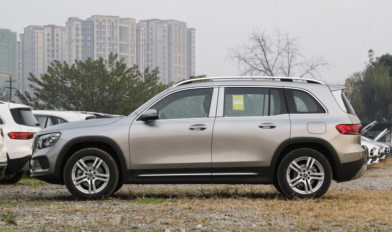 性价比不是豪车该考虑的，更何况是奔驰GLB？_搜狐汽车_搜狐网