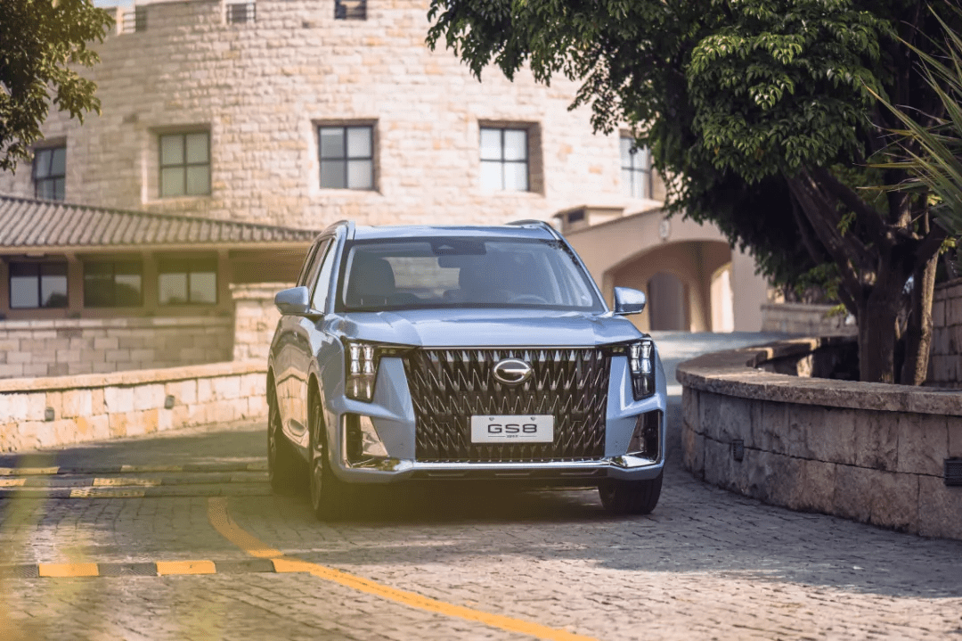 没有最好，但你值得更好 广汽传祺第二代GS8上市_搜狐汽车_搜狐网